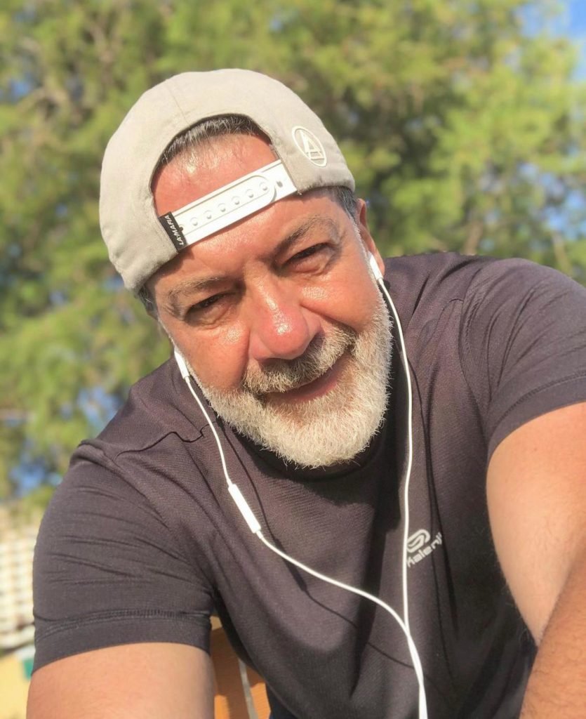 Tony Baroud : des brouteurs réalisent des arnaques à son insu